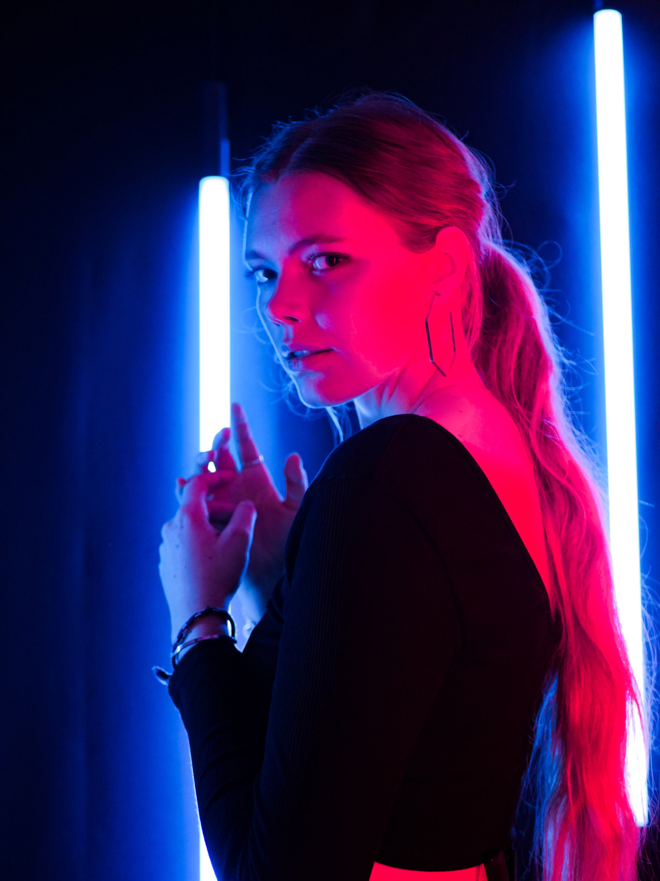 LADINA VIVA – singer songwriter creator